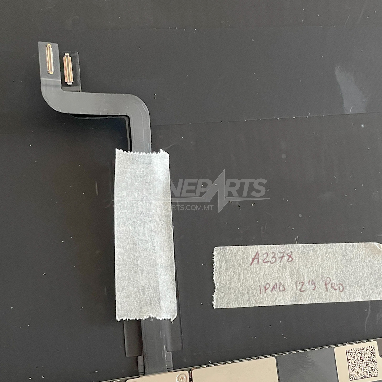 Full lcd screen iPad Pro 12.9 (5th generation) disassembled - Phoneparts